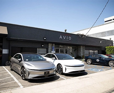 Westwood Luxury Auto Body Shop | Avio Coach Craft